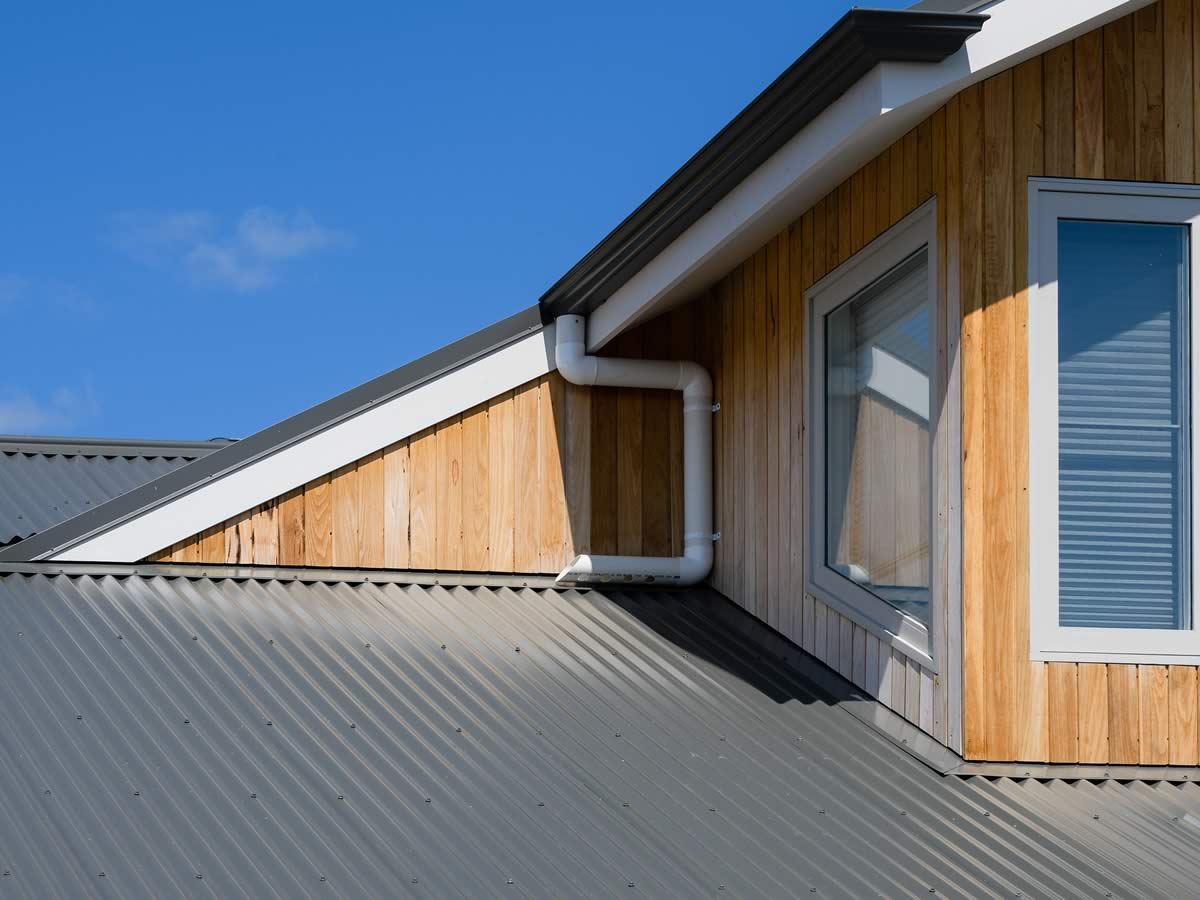 Downpipes | Select Roofing + Guttering Hobart Tasmania